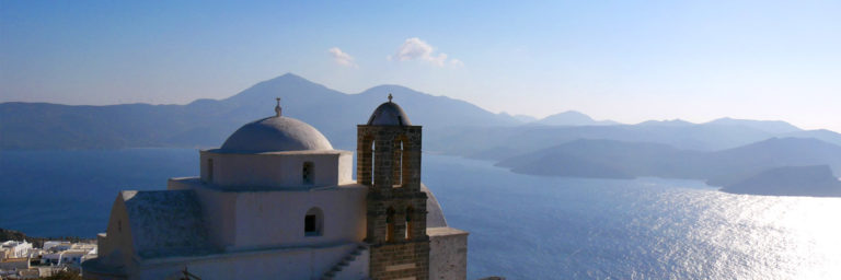 Milos : Une ile incontournable des Cyclades - Blog voyage & road trip